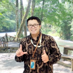 About Us | Desmacenter